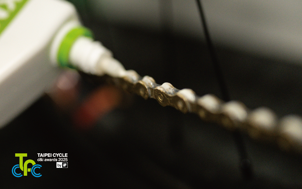 KMC HL1B BMX半目链条 以及 GO WAX 分别荣获 2025 Taipei Cycle d&I Awards 金质奖 / 设计奖 - 社会责任CSR | 单车环岛圆梦公益 KMC桂 ...